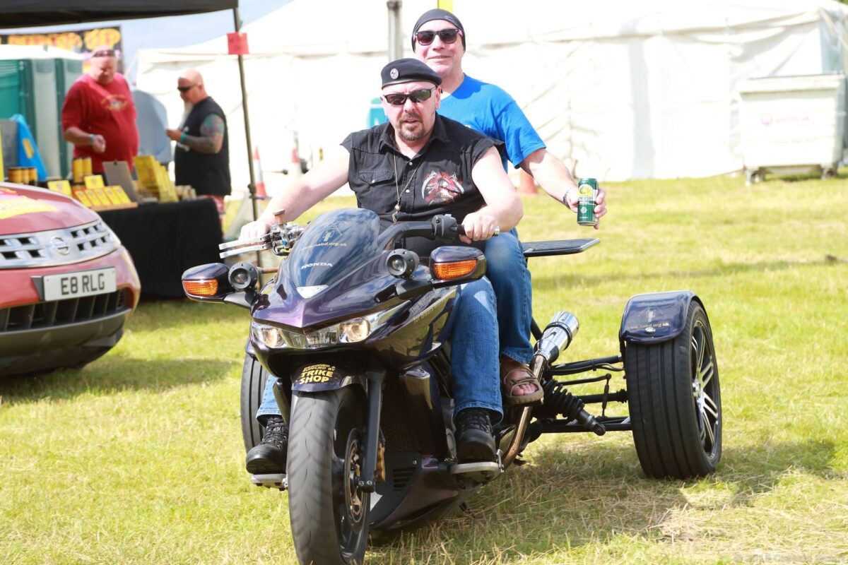 UK Trike Law – MOT, Brakes, Helmets & Seatbelt Rules